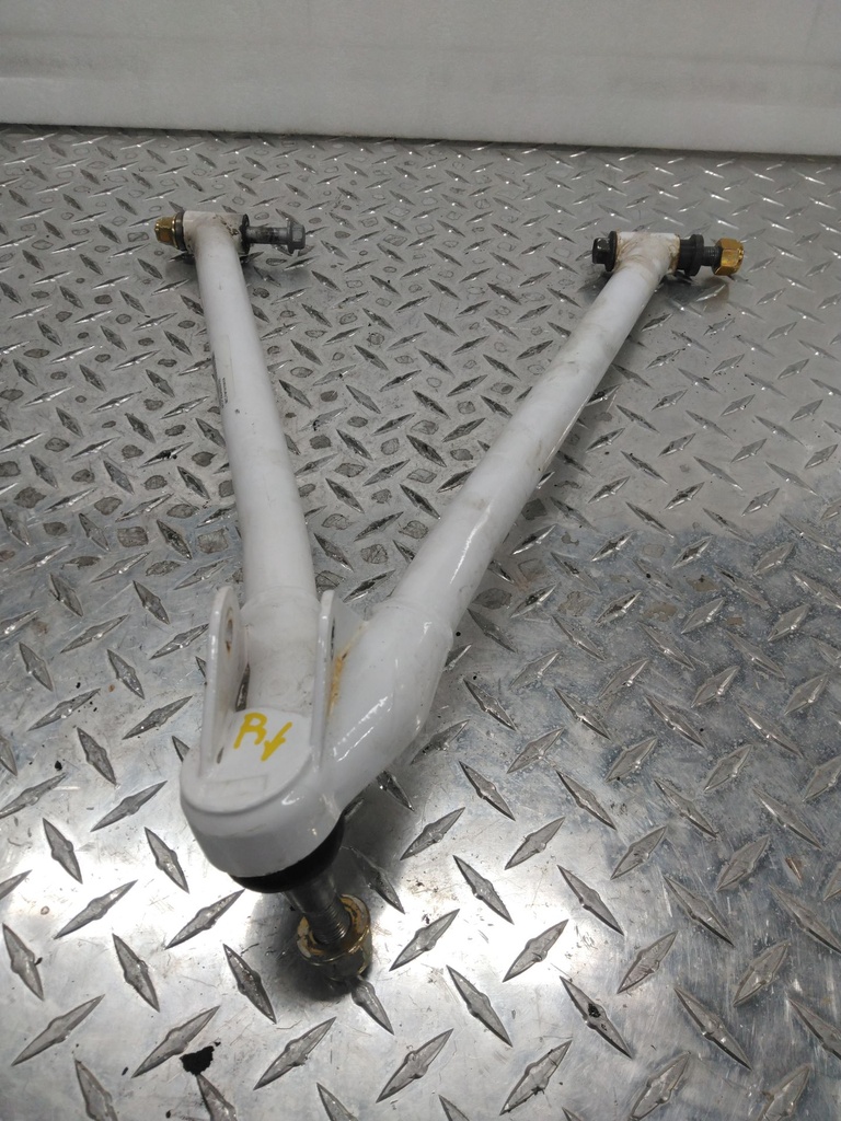 Arm, Front Lower Rh. (White) | MIC Parts